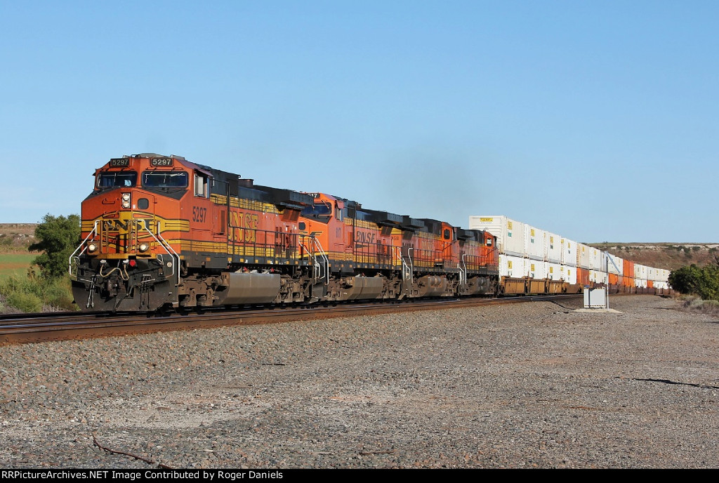 BNSF 5297